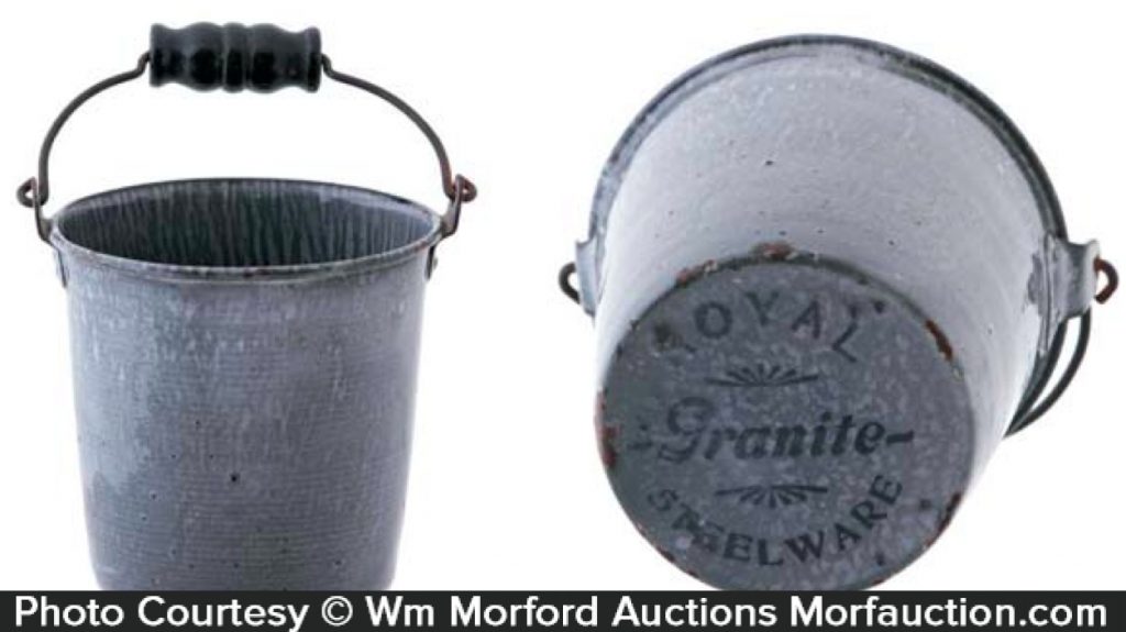Miniature Royal Graniteware Pail • Antique Advertising